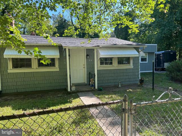 215 Filbert Avenue
