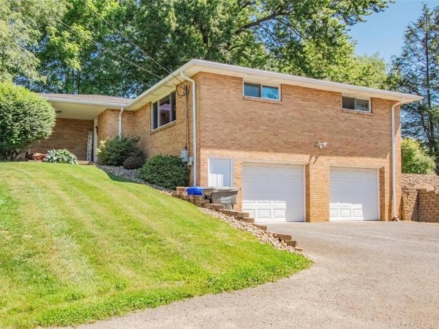 215 Fisher Rd