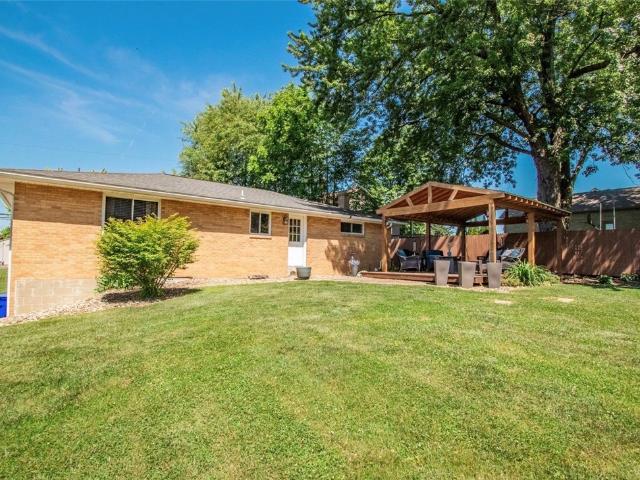 215 Fisher Rd