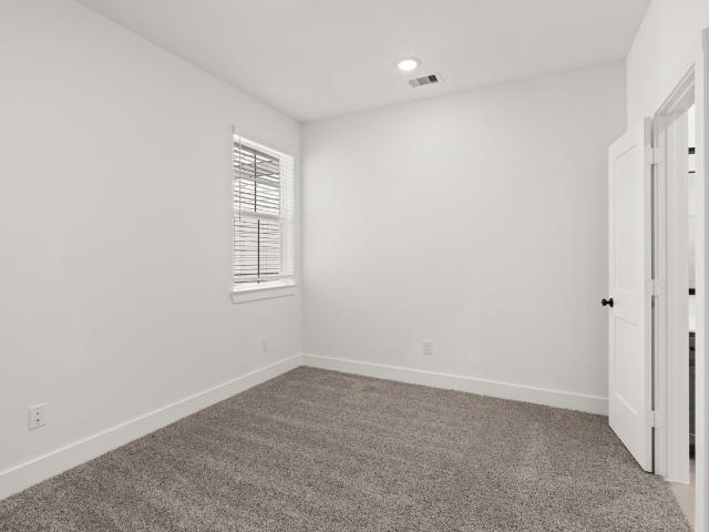 215 Flora Spgs Cv, Liberty Hill, TX 78642 | MLS #6566
