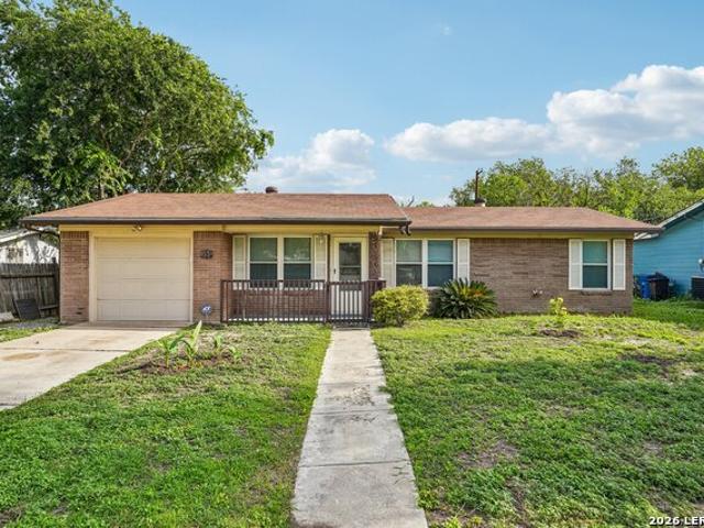 215 Hialeah Ave