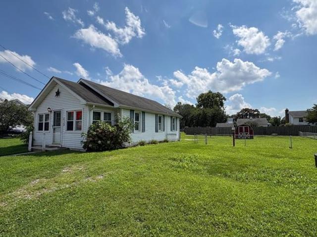 215 Highland Ave, Pennsville, NJ 08070