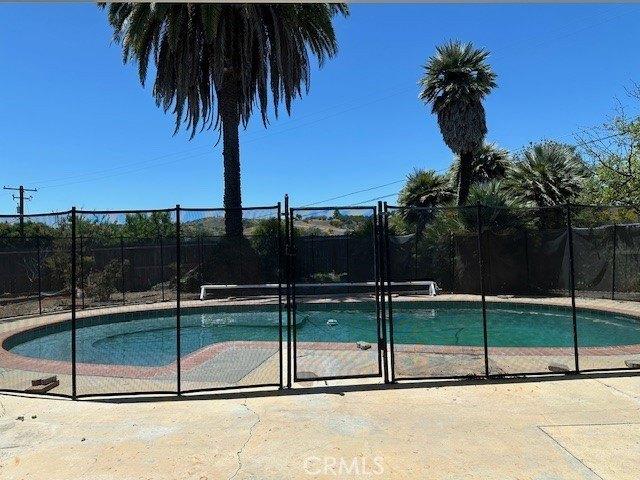 215 Hilltop Dr, Paso Robles, CA 93446