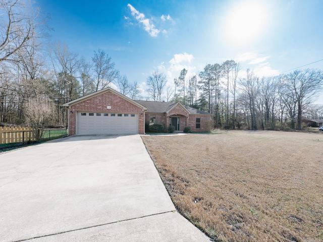 215 Indianhead Drive