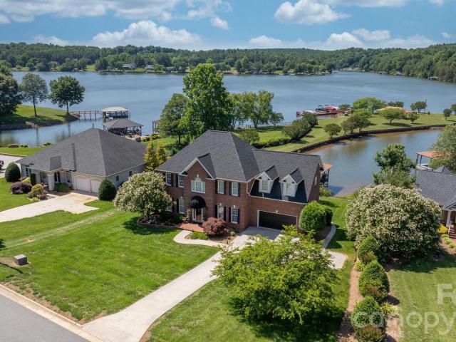215 Iswa Drive
