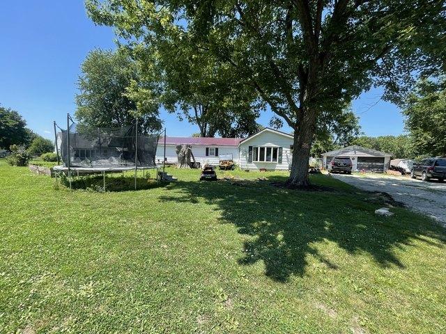 215 Jefferson St, Metcalf, IL 61940