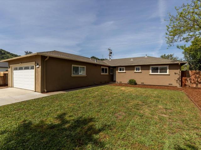 215 Longview Dr, Morgan Hill, CA 95037 | MLS #ML82040 | Compass