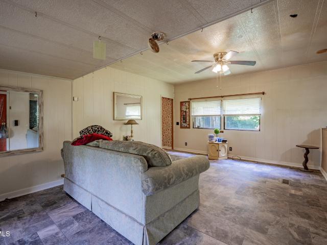 215 Landcastle Road