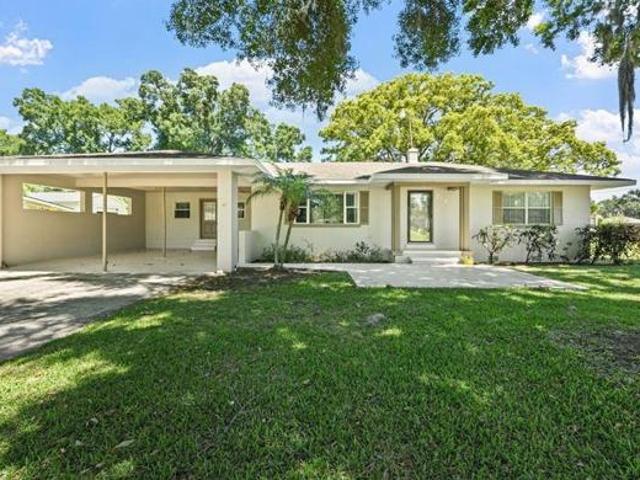 215 Lena Vista Blvd, Auburndale, FL 33823