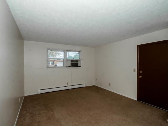 215 Lindell