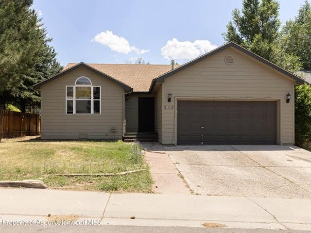215 Lupine Dr, New Castle, CO 81647