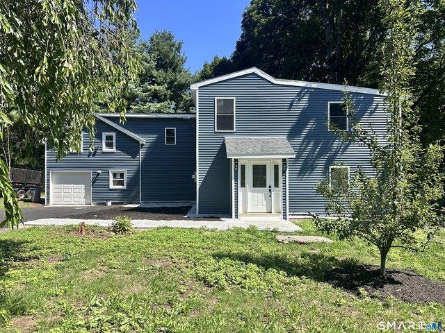 215 Maple St, East Haven, CT 06512