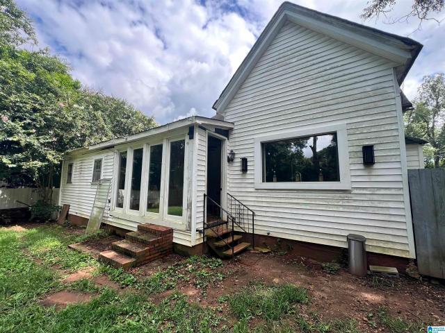 215 Mckibbon Street