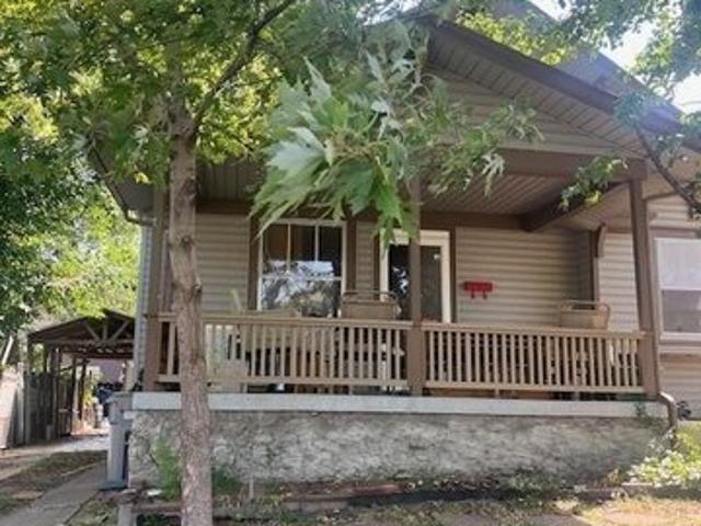 215 N 21st St, Kansas City, KS 66102