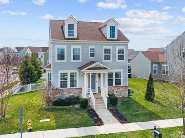 215 N Bayberry Pkwy, Middletown, DE 19709