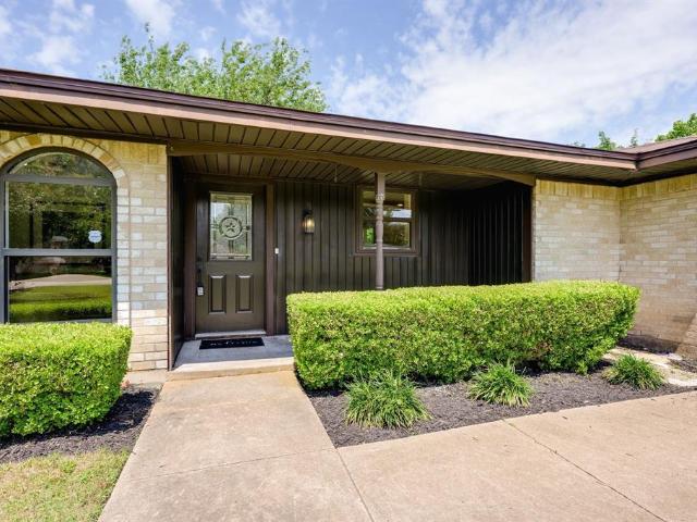 215 N Casa Grande Circle