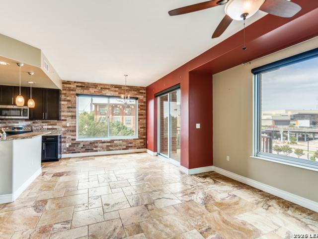 215 N Center, Unit 307