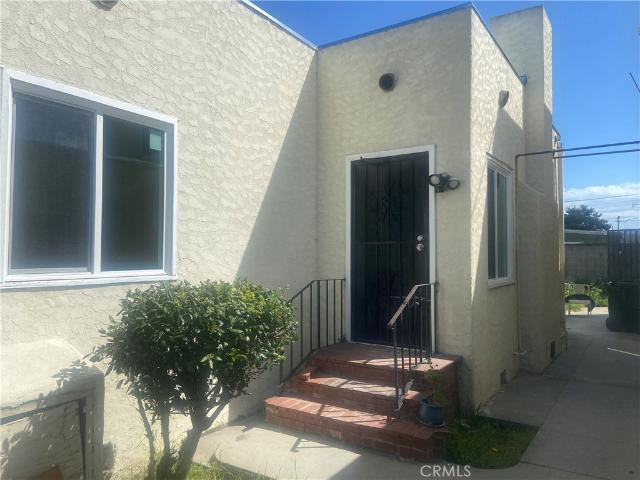 215 N Holly