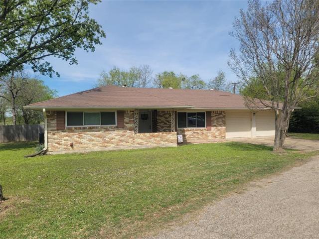 215 N Karl Cayton St, Groesbeck, TX 76642 | Compass