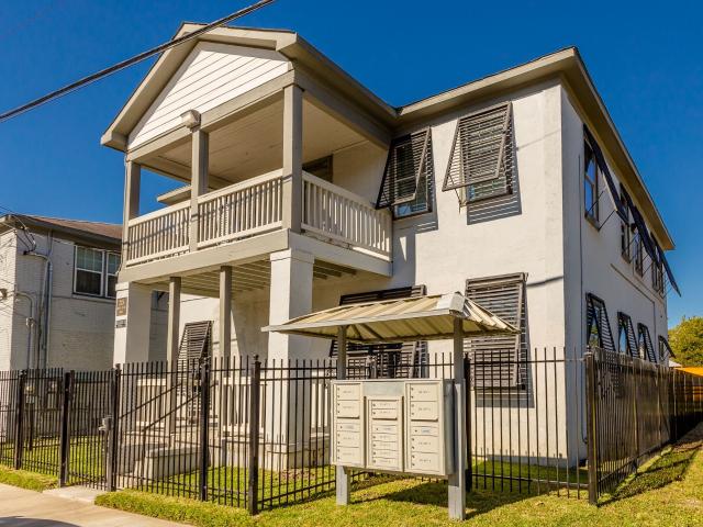215 N Milby St, Unit 1, Houston, TX 77003 | MLS #87777 | Compass