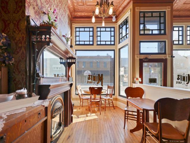 215 N Sibley Avenue