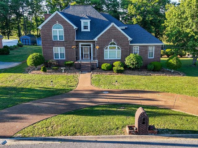 215 Northwood Ave