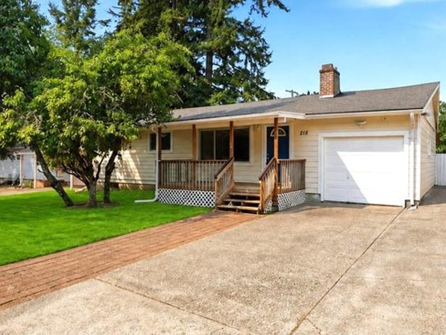 215 NE 167th Pl, Portland, OR 97230