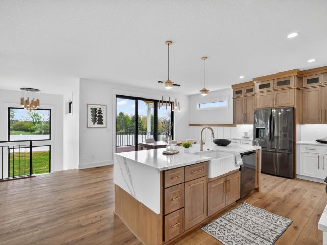 215 NW Woodmoor Drive