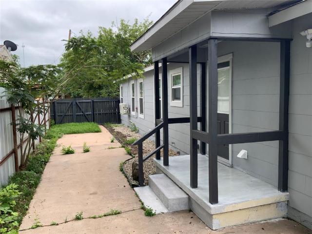 215 S 4th Street