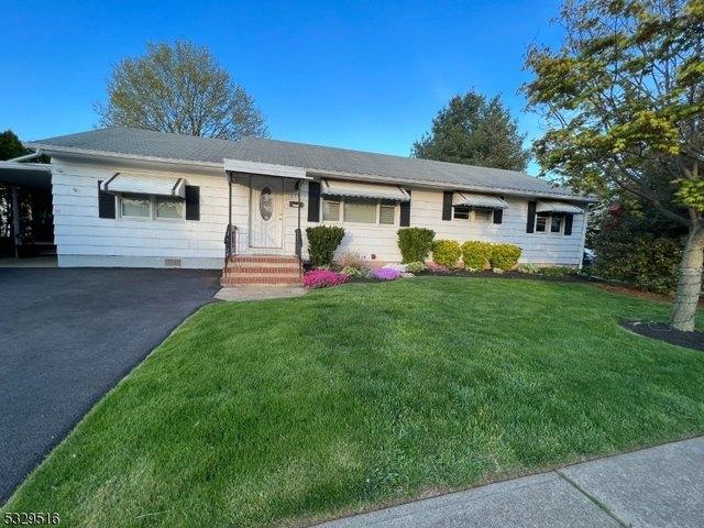 215 S 18th Ave, Manville, NJ 08835