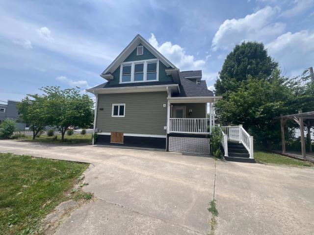 215 S 21st Street