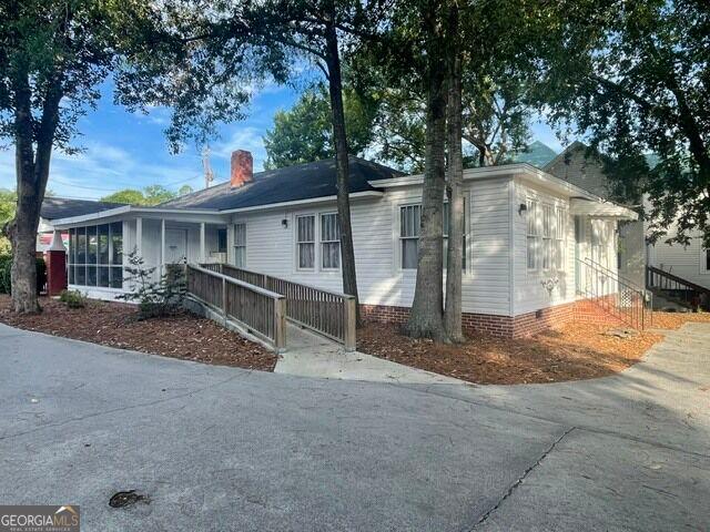215 Savannah Avenue