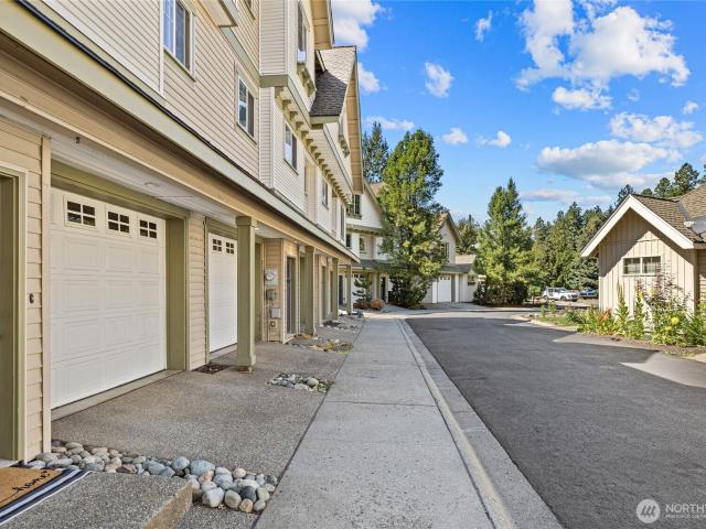 215 Sagebrook Lane