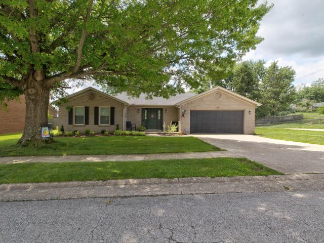 215 Saratoga Circle