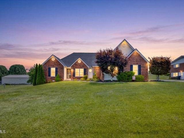 215 Scenic Dr, Bristol, TN 37620