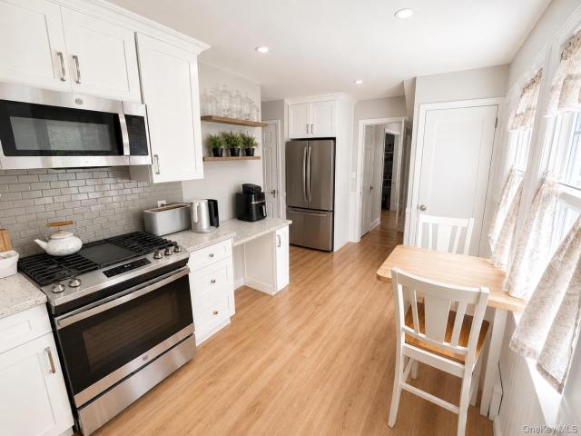 215 Seventh Avenue