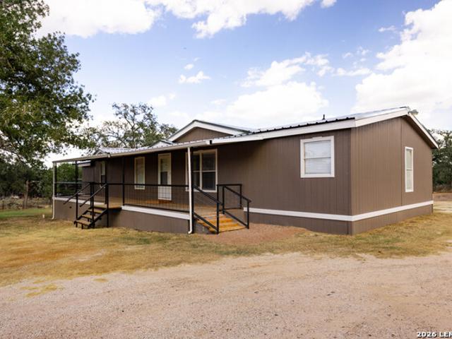 215 Shady Oaks