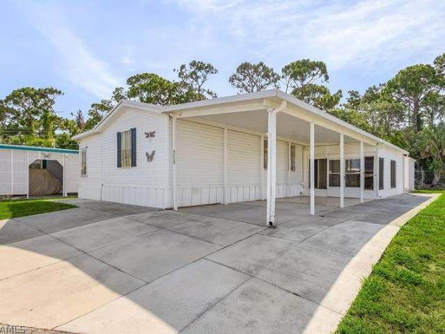 215 Shrub Ln N, North Fort Myers, FL 33917 MLS 224045687