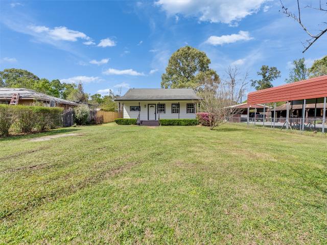 215 Sparkling Water Dr, Huffman, TX 77336 | MLS #73282 | Compass
