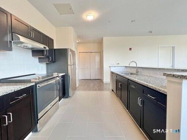 215 Stillwater Avenue Unit 401, Stamford, US, CT