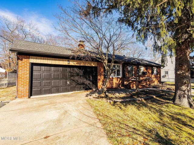 215 Sunset Lane