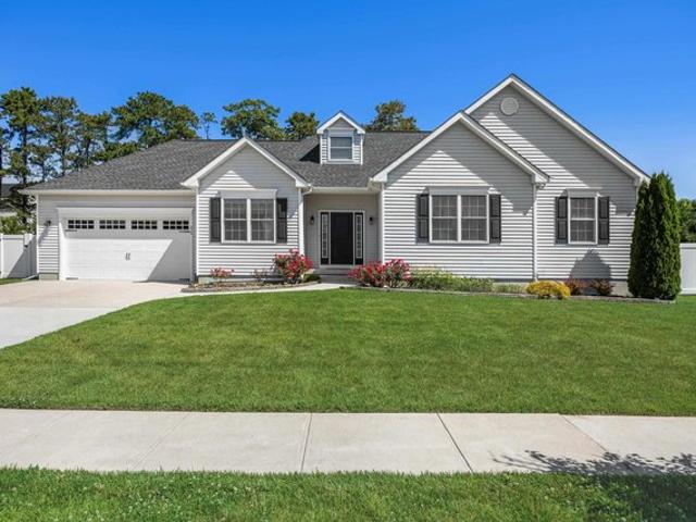 215 Surf Rd, Egg Harbor Township, NJ 08234