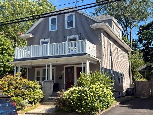 215 Rochambeau Ave, Providence, RI 02906