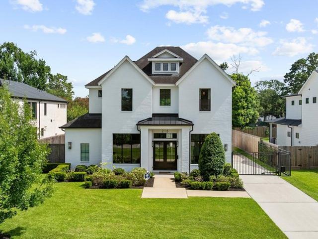 215 W 34th St, Houston, TX 77018