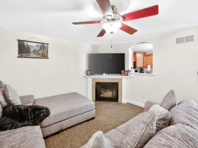 215 W Cortland Center Road #
