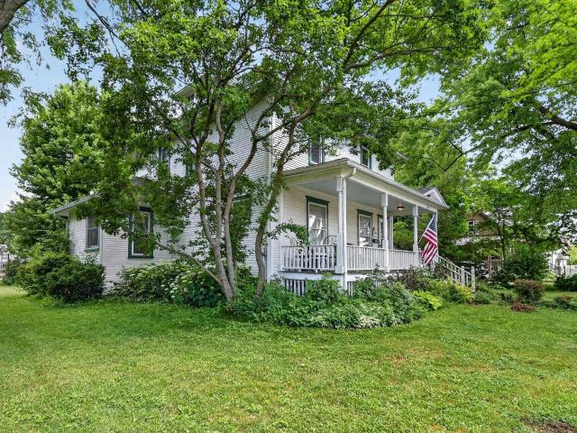 215 W Harrison Street