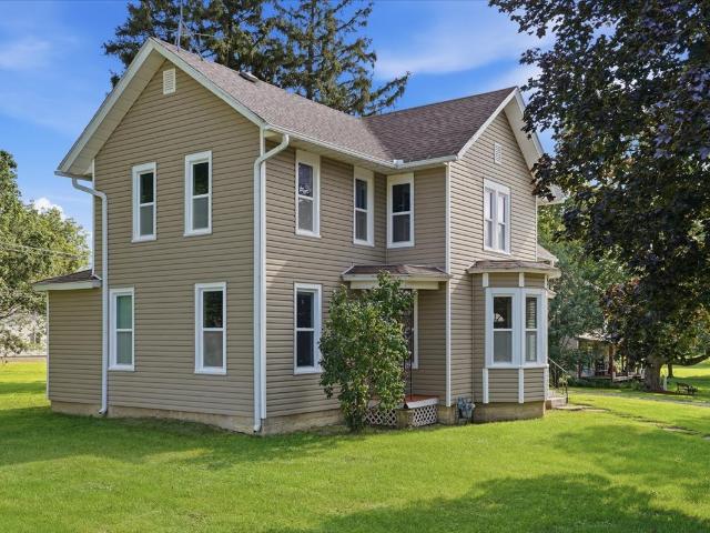 215 W Lincoln Highway