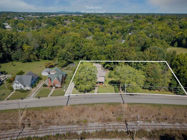 215 W. Sparta St