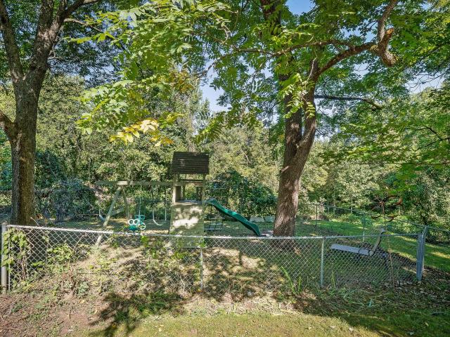 215 W Sparta St, McMinnville, TN 37110 | MLS #3012