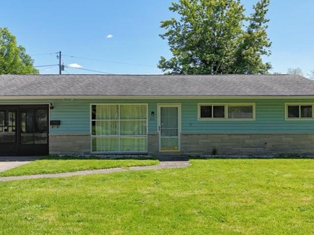 215 W Swayzee St, Marion, IN 46952